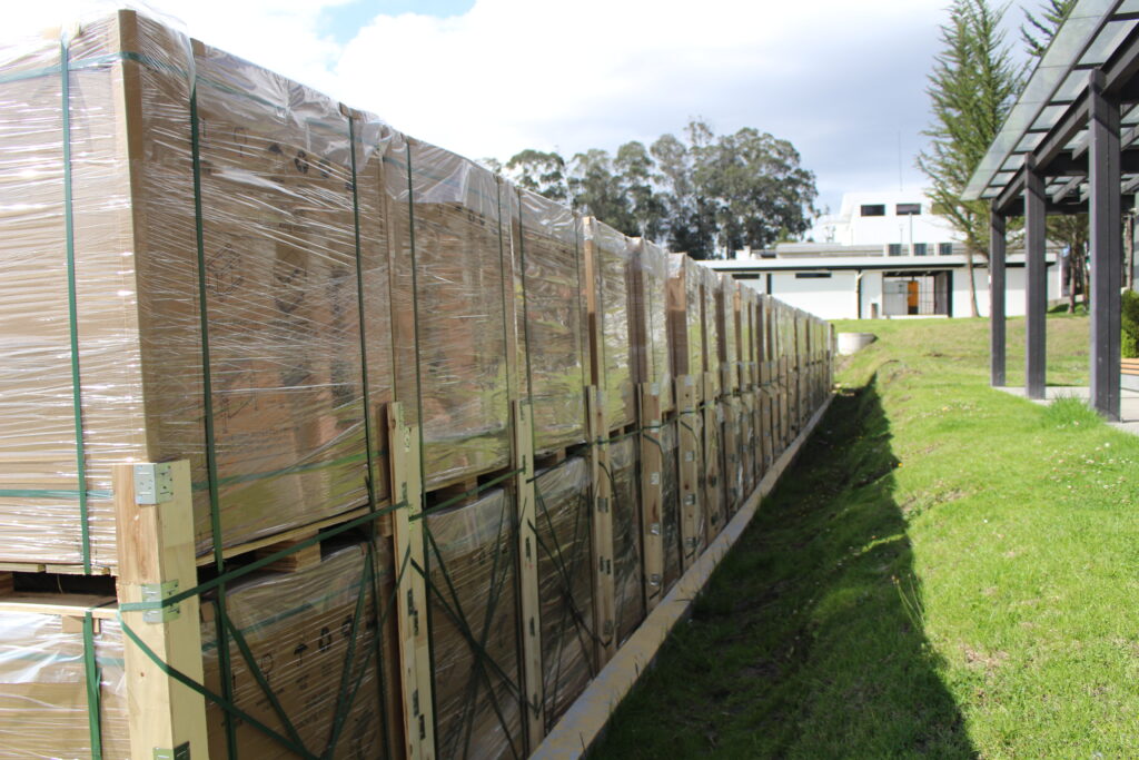 SOLCA Quito, apuesta por la energía solar en el 100% de sus operaciones ...